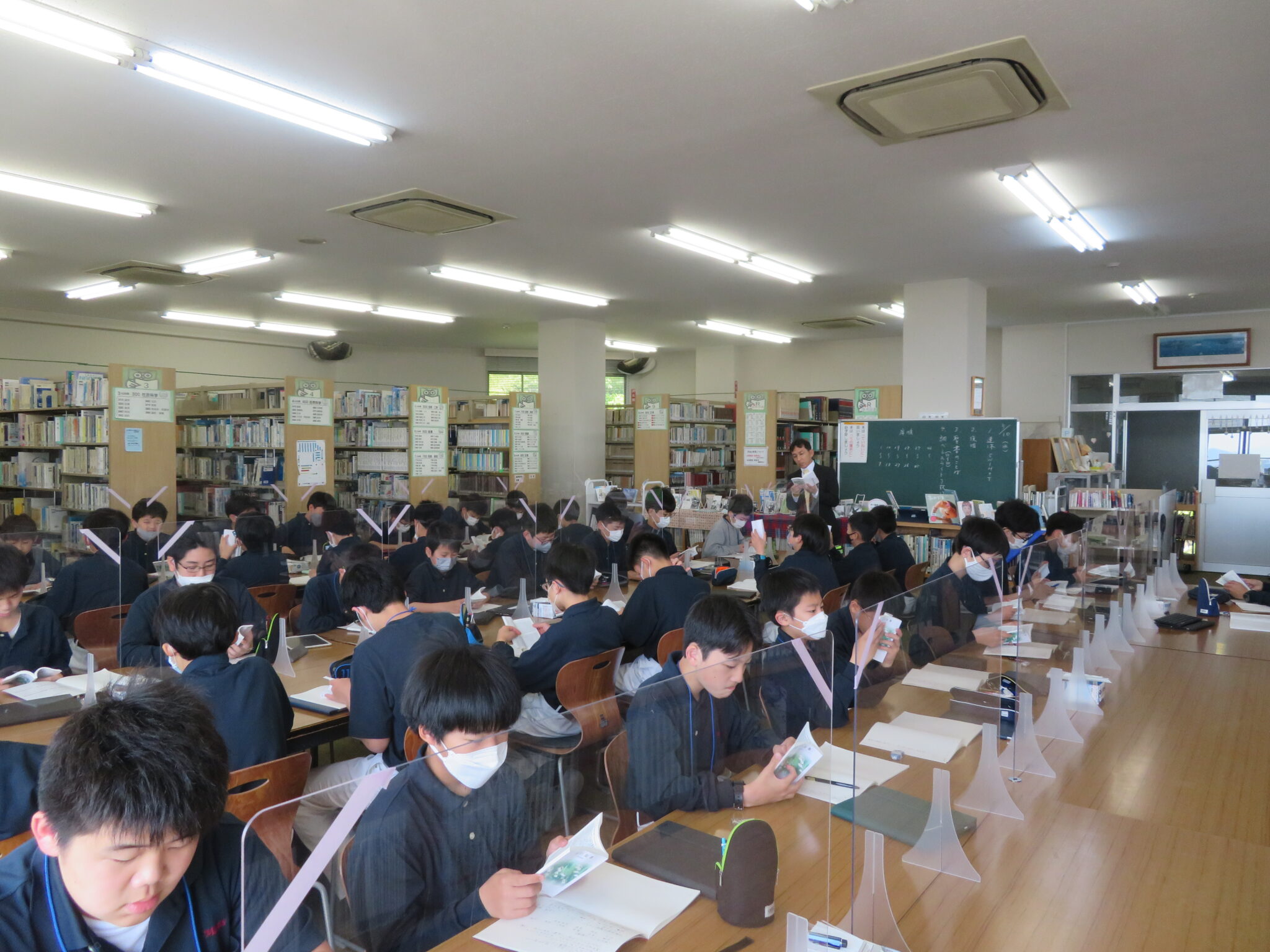 “Wednesdays will always bring smiles for the second half of the week.” - 広島学院中学校・高等学校